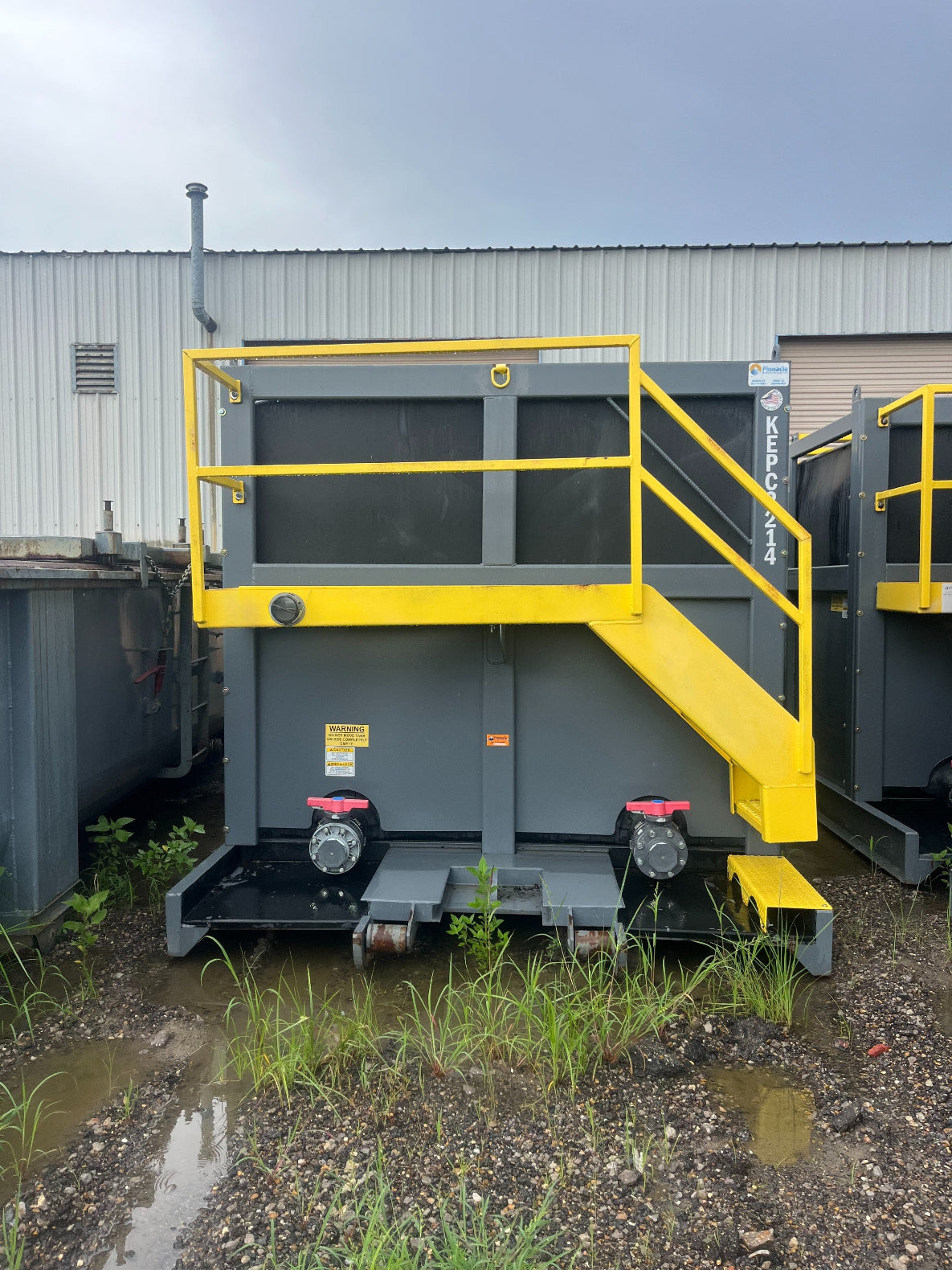 Poly Mini Tank – Used Frac Tanks