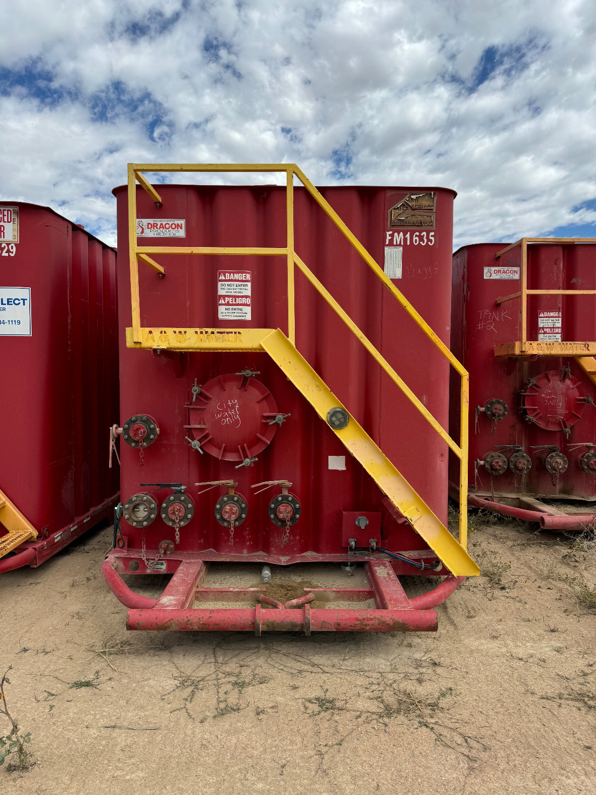 Dragon Flat Roof Frac Tank with Internal Manifold *RED* (21,000 gal ...